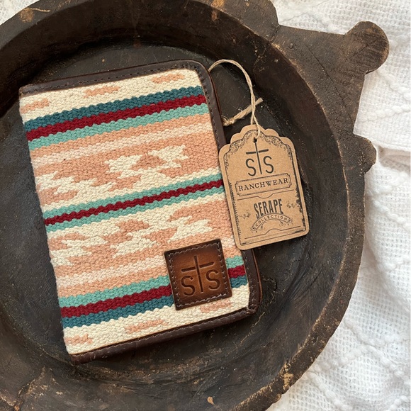 STS Ranchwear | Bags | Salests Ranchwear Magnetic Wallet Palomino ...